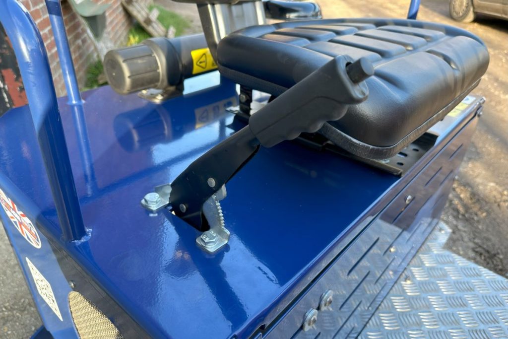 EVO-BED ALPHA Cubicle Bedder | Cubicle Equipment - RS Agri