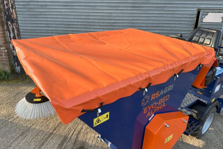 EVO-BED ALPHA Cubicle Bedder | Cubicle Equipment - RS Agri