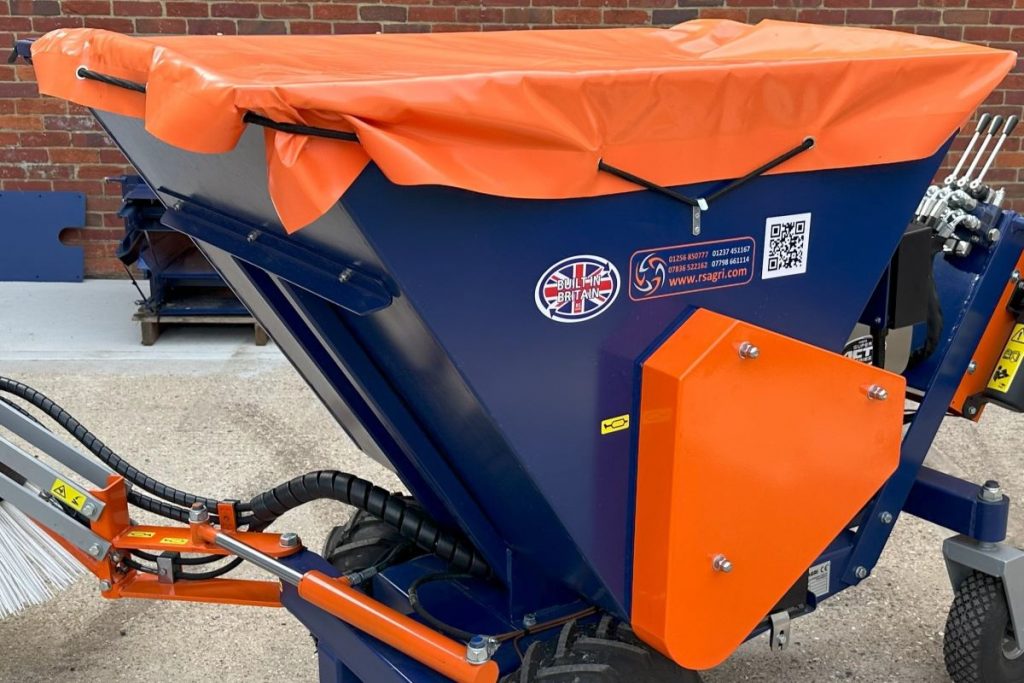 EVO-BED ORION Cubicle Bedder | Cubicle Equipment - RS Agri