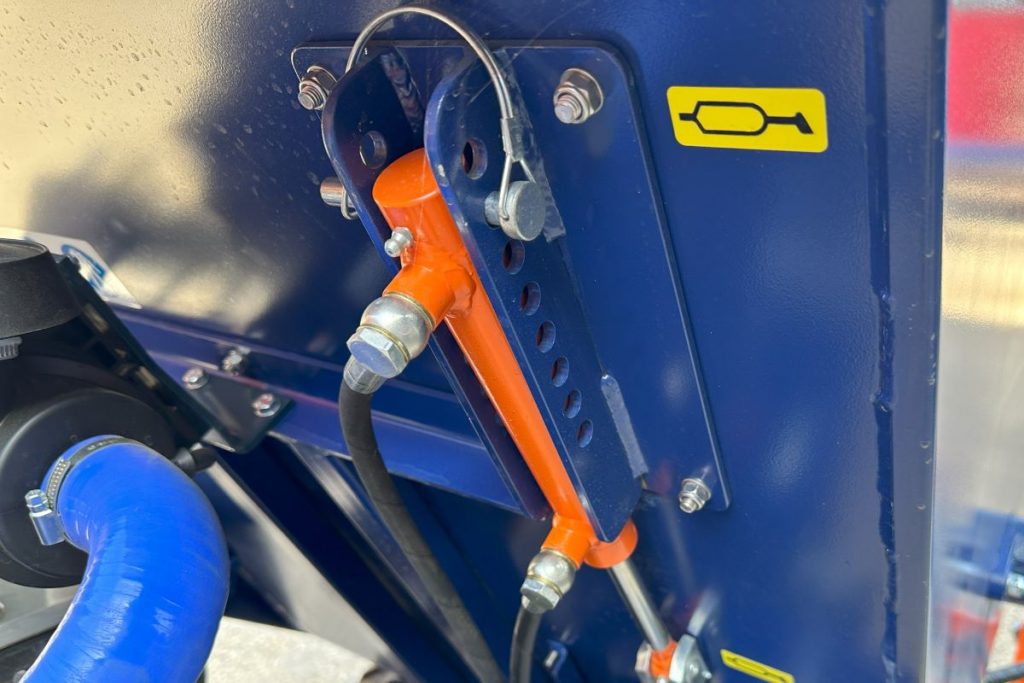 EVO-BED ORION Cubicle Bedder | Cubicle Equipment - RS Agri