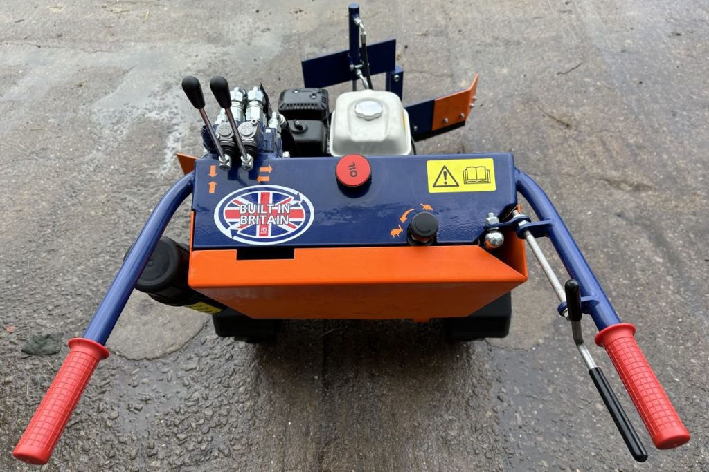 EVO-BED VELA Cubicle Scraper | Cubicle Equipment - RS Agri